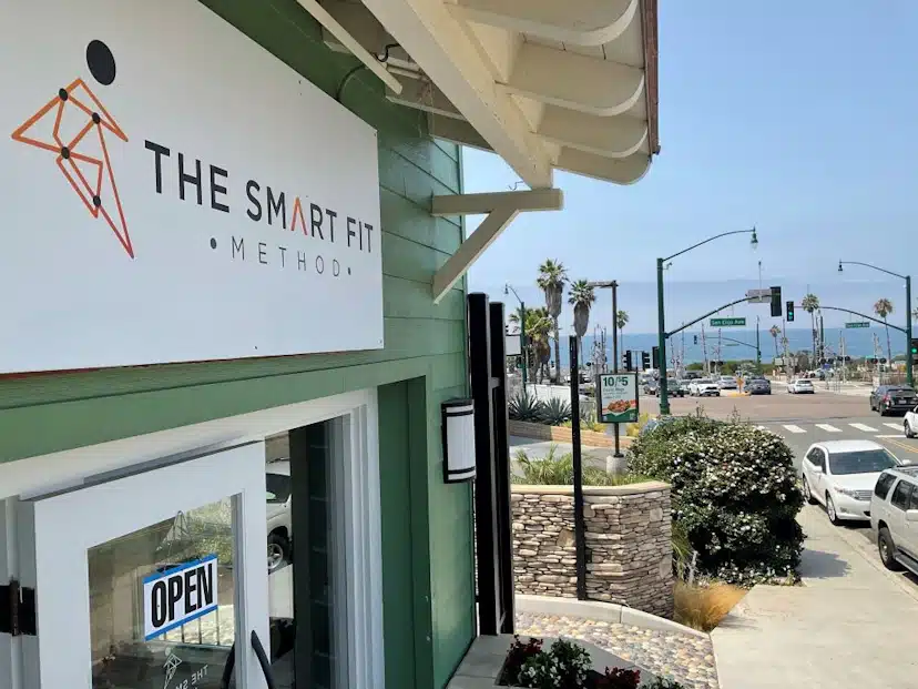 The Smart Fit Method - IndoorMedia