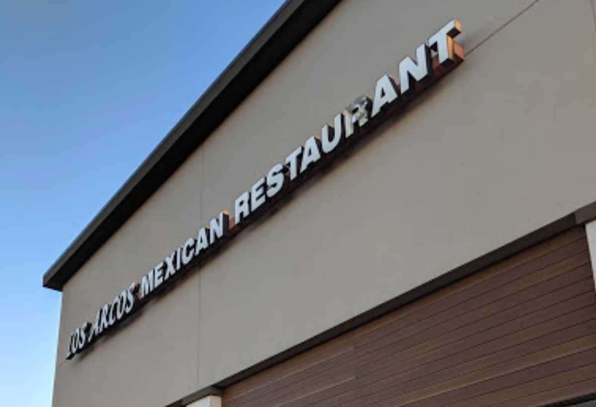 Los Arcos Mexican Restaurant - IndoorMedia